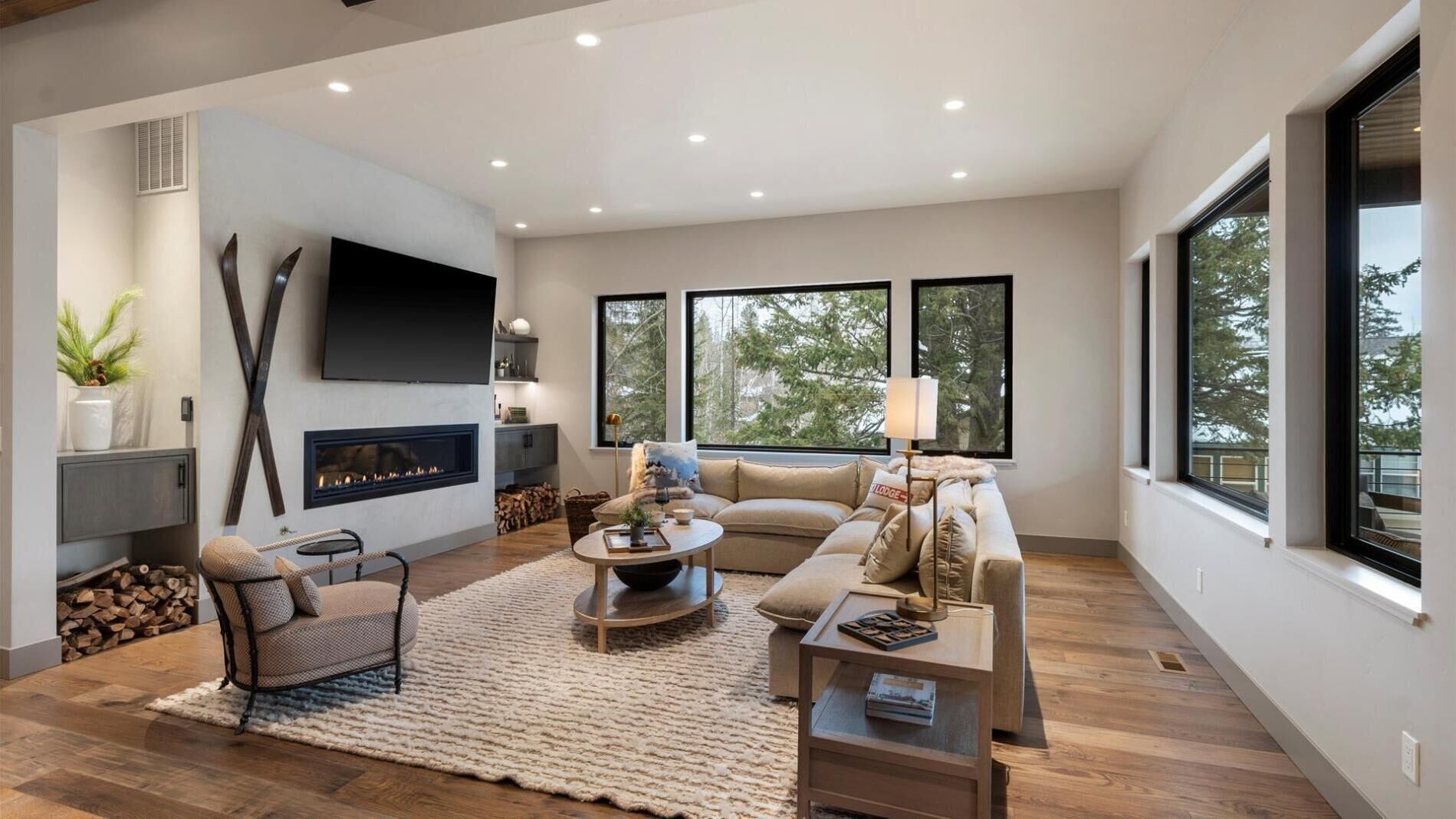 The Whitefish Luxe Lodge - Whitefish, MT