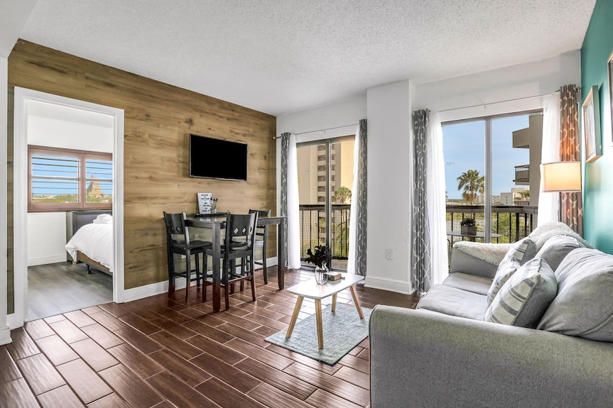 Dog-friendly Condo With A Kitchenette, Ac, Pools, Hot Tubs, Tennis, & Gym - Orlando