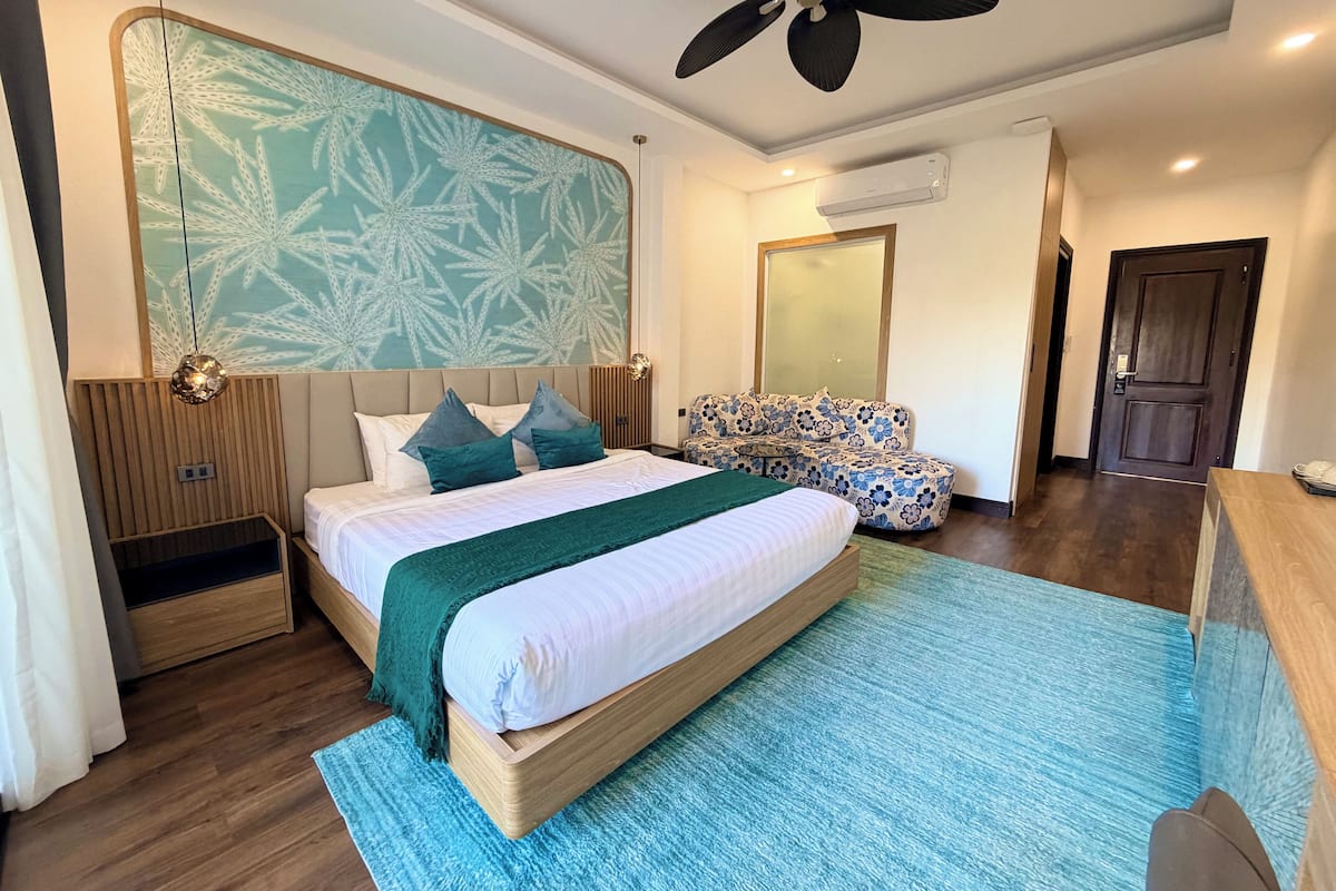 Cofre no quarto, secretária, cortinas/cortinados opacos, Wi-fi grátis