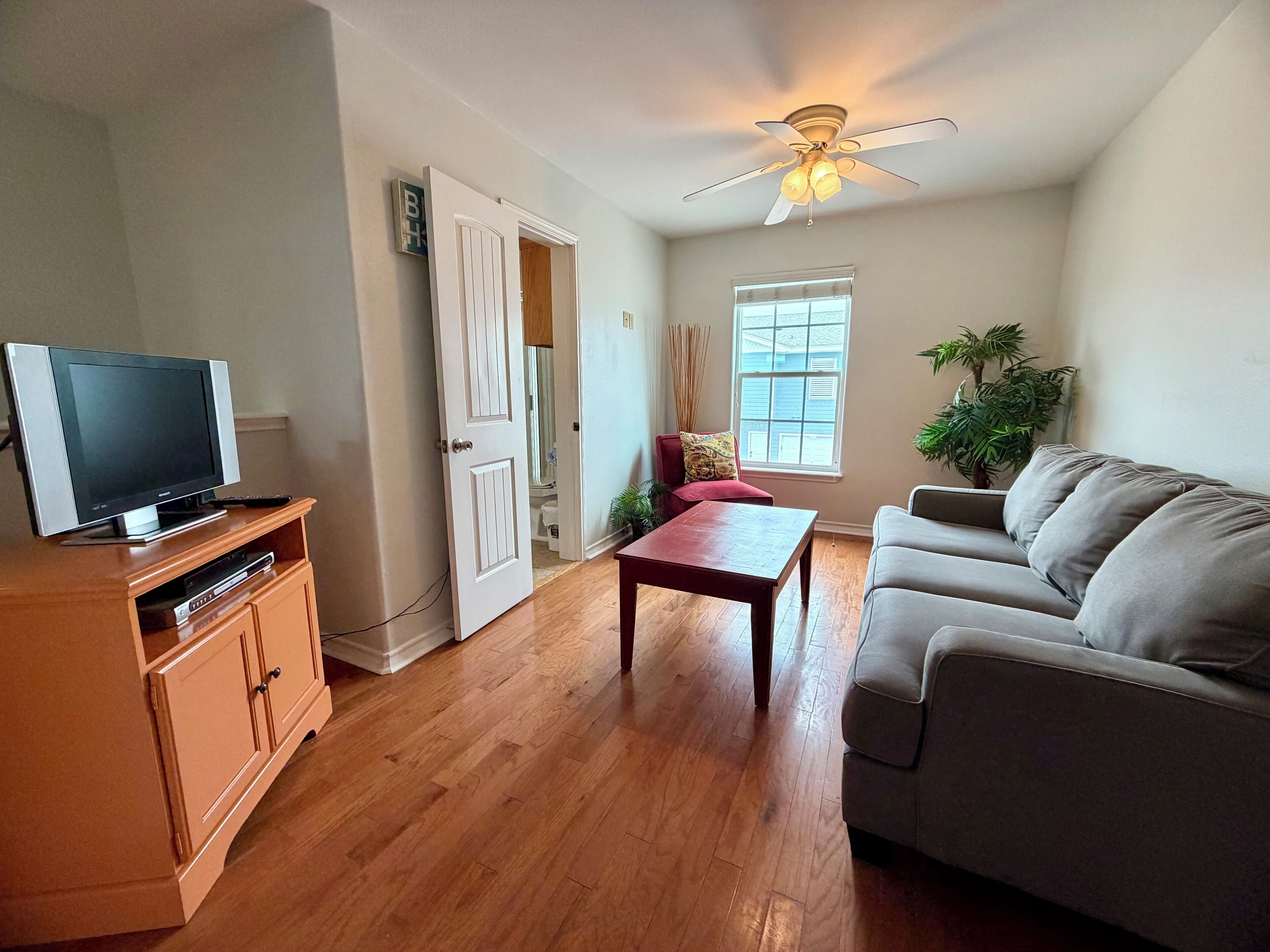 Gs6 Shared Heated Pool, Walk To The Beach, Golf Cart Access - Port Aransas, TX