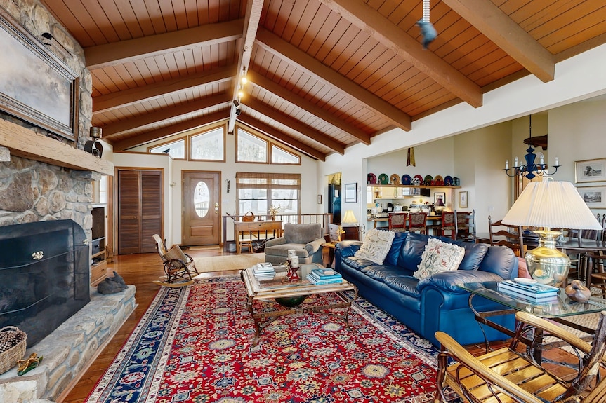 Adventure Awaits! Beech Mountain Home Near Skiing, Hiking & Trails - Watauga Lake, TN