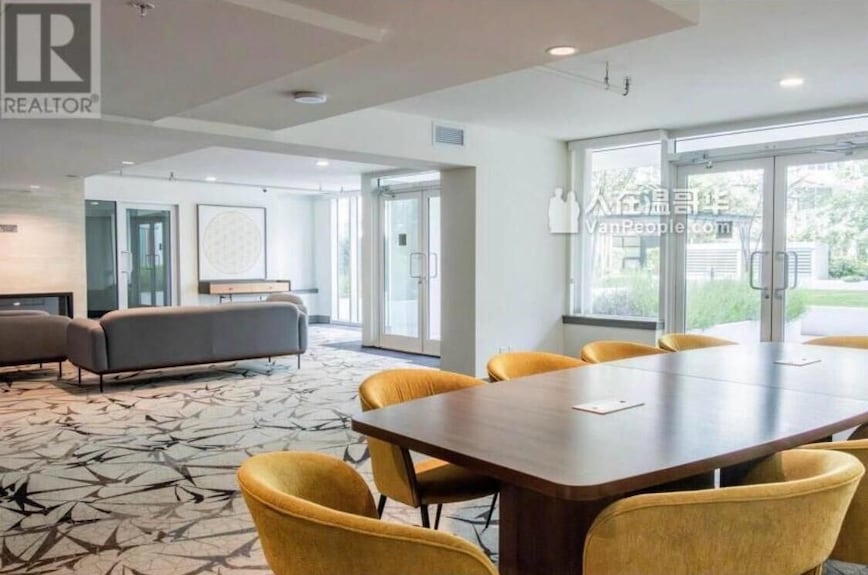 Dont Miss Out! Stunning 1-bedroom Condo In A Fantastic Area - Richmond