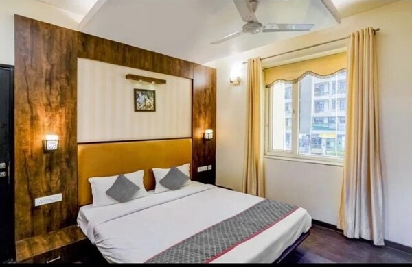 Hotel Mng The Platinum - Kanpur