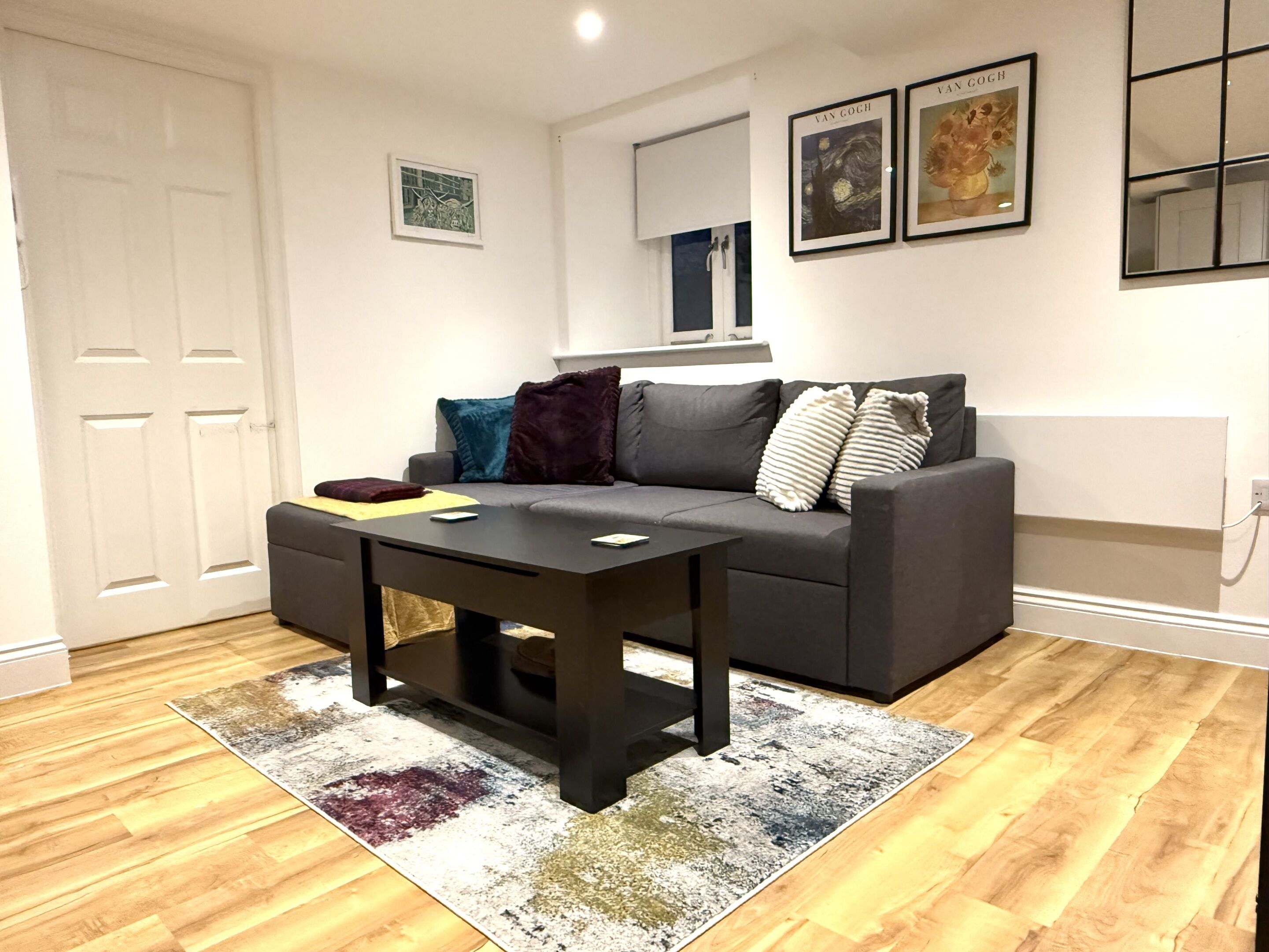 Central, Close To Town Beach - Jersey