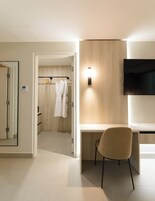 Quarto Individual Deluxe, kitchenette | Interior