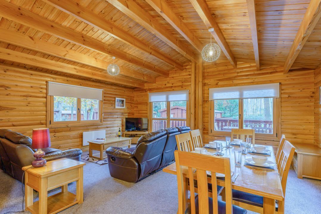 Cedar Lodge (Pet), Louth - Louth