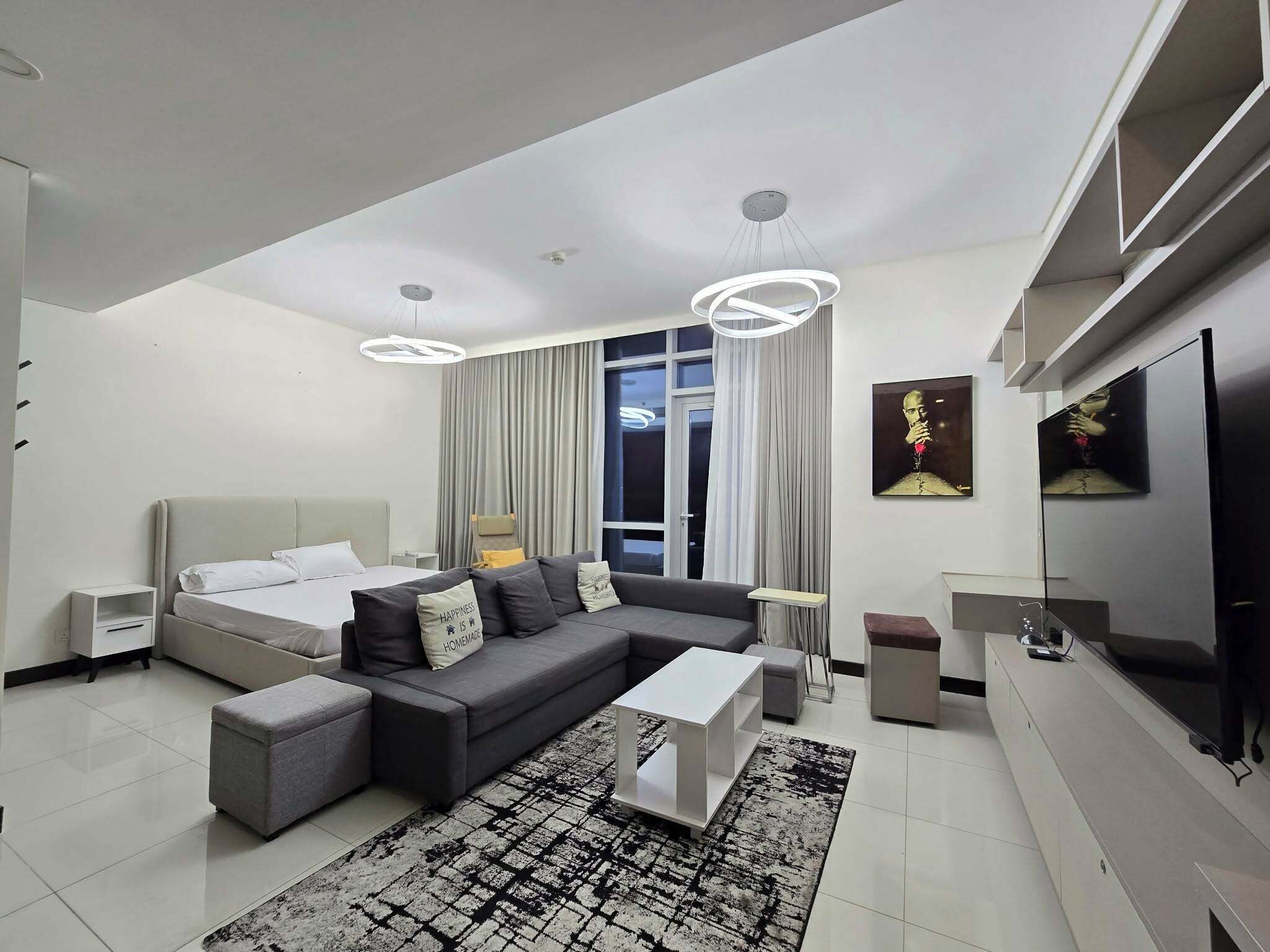 Studio In Jufair-cool Ac And Fitness Room Out And Indoor Pools & Balcony Seaview - Manama