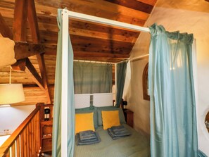 Casa de Campo | 1 quarto, com decoração personalizada, com mobília individualizada 