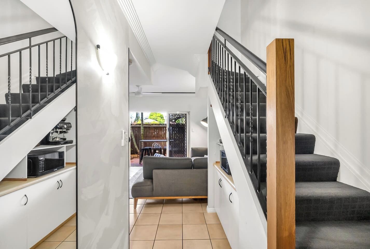 The Palms Poolside Escape Near The Esplanade And Cbd - Cairns