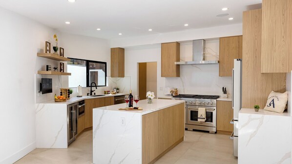 Casa (4 Bedrooms) | Parte interna