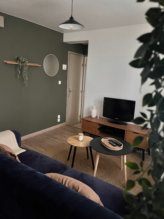 Appartement T3 Lumineux - Centre-ville - Parking - Dol-de-Bretagne