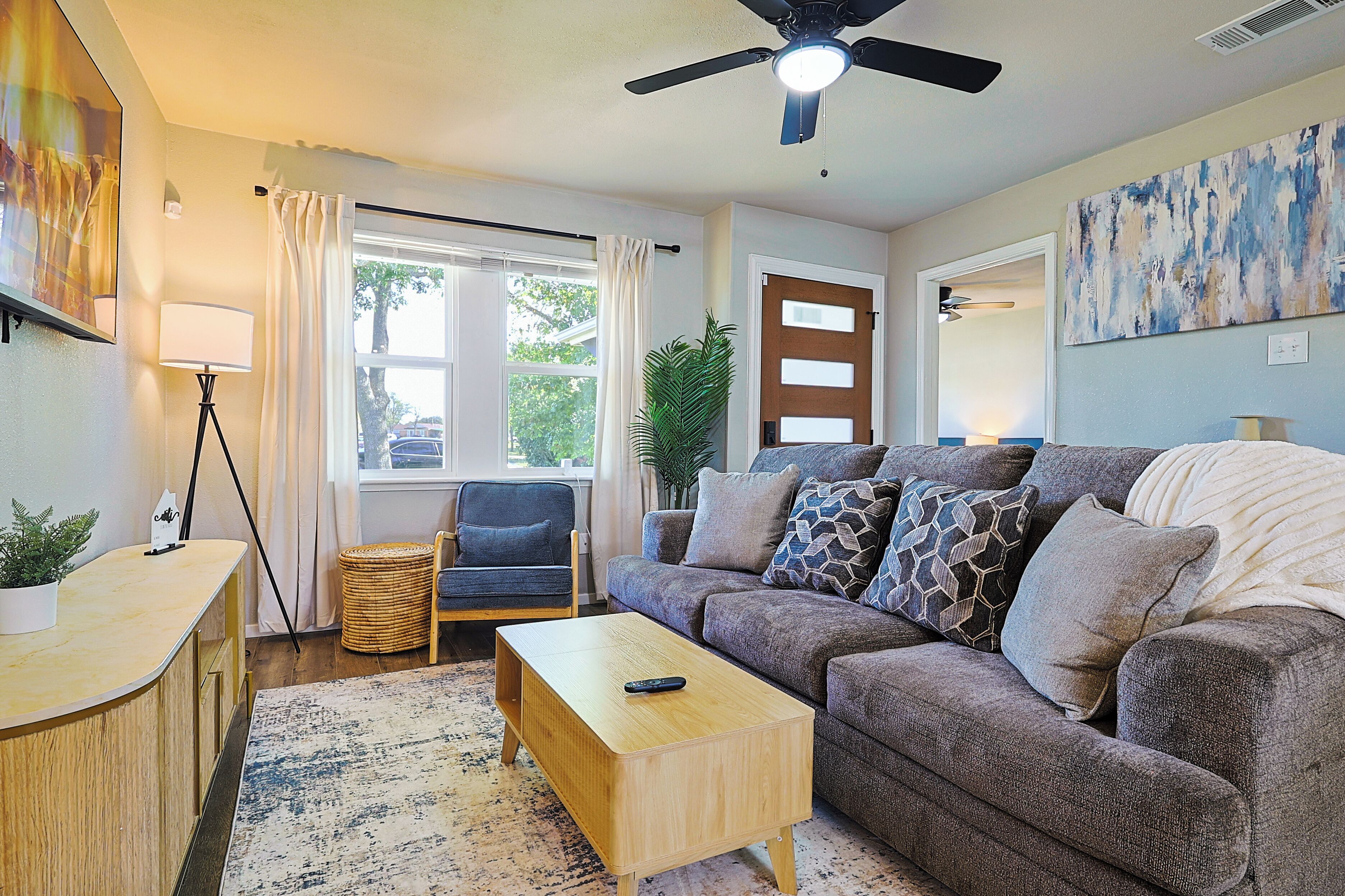 Group-friendly 4br Sleeps 14 Game Room Near Uptown And Galleria - Carrollton, TX