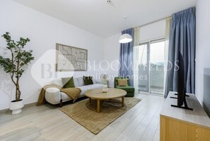 Apartamento, varanda | Sala de estar