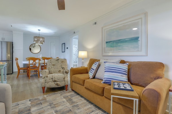 Boardwalk To The Beach! Hilton Head Resort Condo - Hilton Head Island, SC