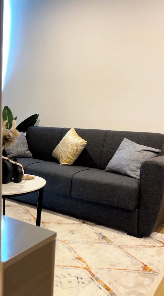 Experience The Height Of Accra Luxury In The Prestigious Nova At Roman Ridge. - Accra