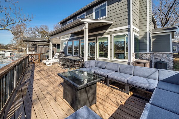 Lakefront Family Home W/ Dock & Views In Vinita! - Disney, OK
