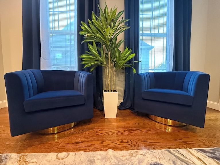 3br Executive Suite: Extended,relocation & Renovation Stays Pet-friendly - Boston, MA