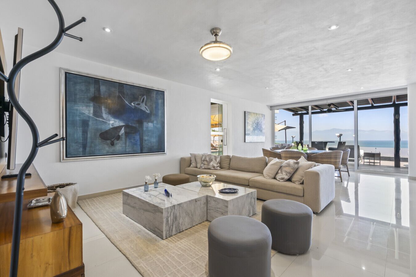 Resort-style Villa W/ Private Padel & Infinity Pool - Bucerías