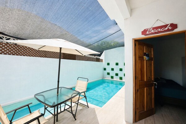 Modern Apartment With Private Pool - Santa Rosa