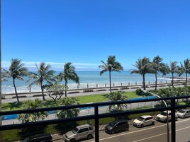 Quarto quádruplo superior, sacada, vista para o mar | Terraço/pátio