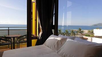 Quartos insonorizados, Wi-fi grátis, acesso para cadeira de rodas