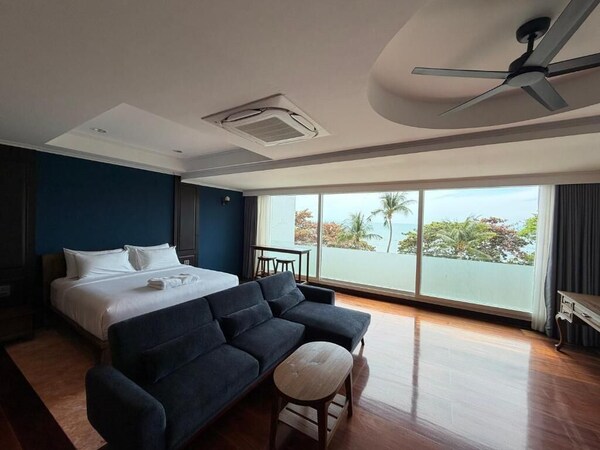 Gooseberry Baan & Bistro - Pattaya City