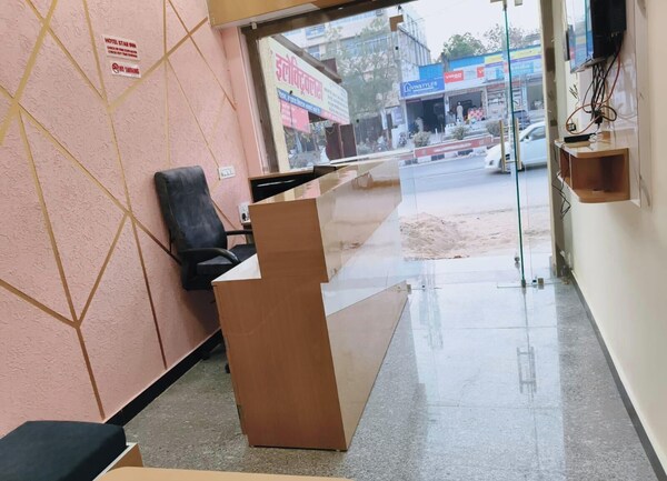 Hotel Star Inn - Udaipur