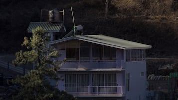 Quarto Duplo Comfort, varanda, vista para a montanha | Exterior