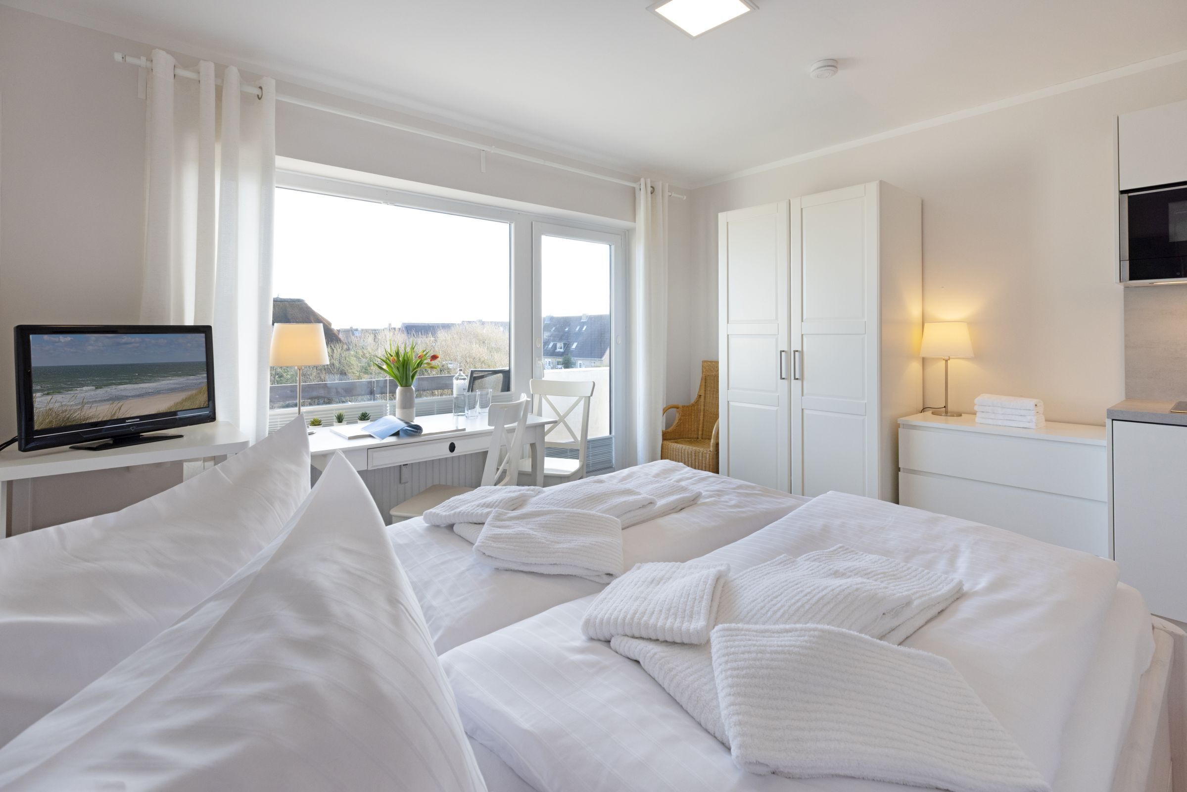 Modern Vacation Apartment On Sylt With Balcony, Elevator And Parking Space - Rømø