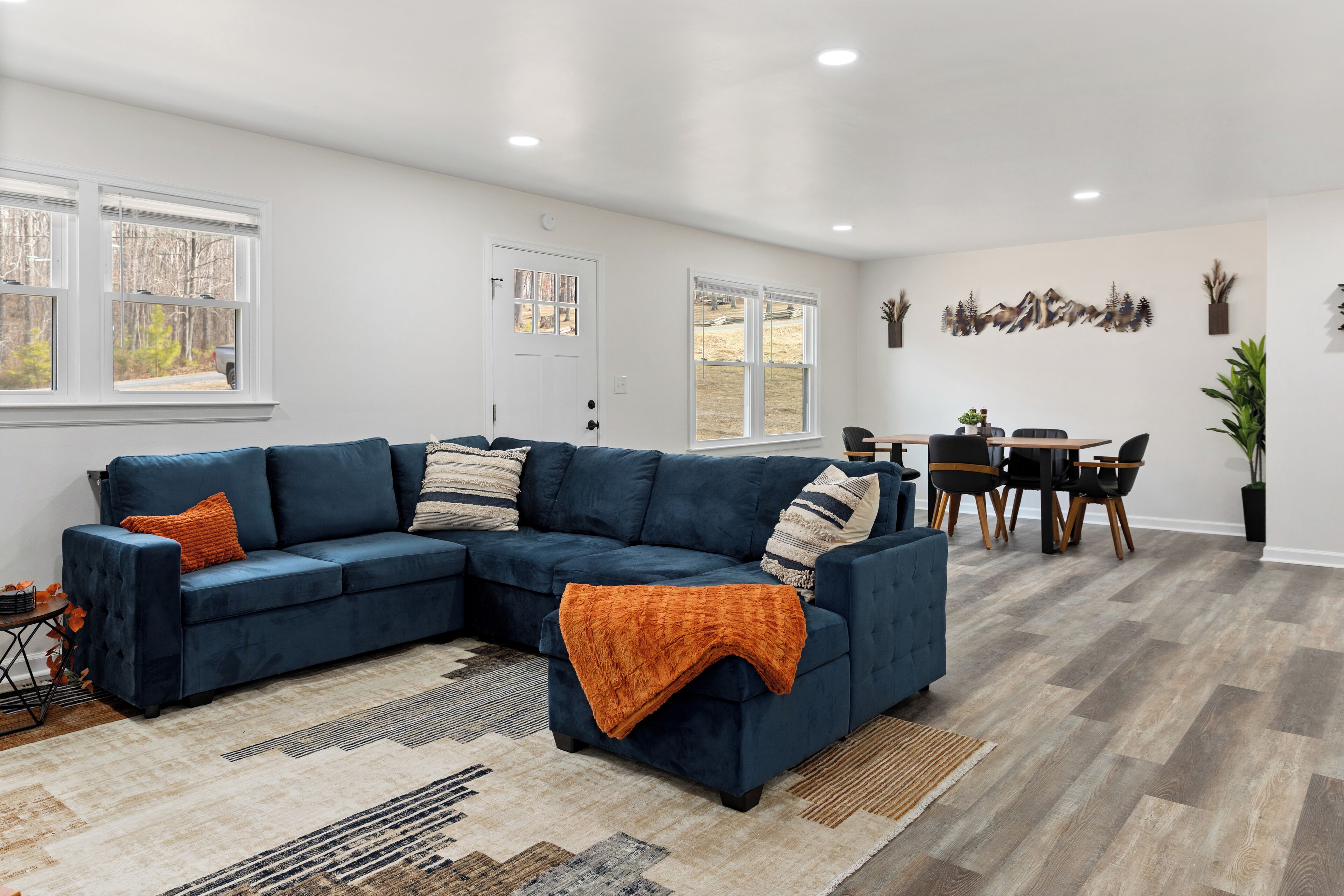 Newly Renovated 2br/2ba Home. Near Buchanan - Natural Bridge Zoo, Natural Bridge