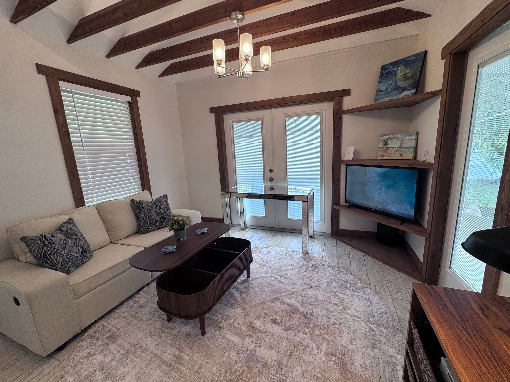 The Little Green Cottage  Situated In A Lush Tropical Oasis Near Coconut Grove - Coral Gables, FL