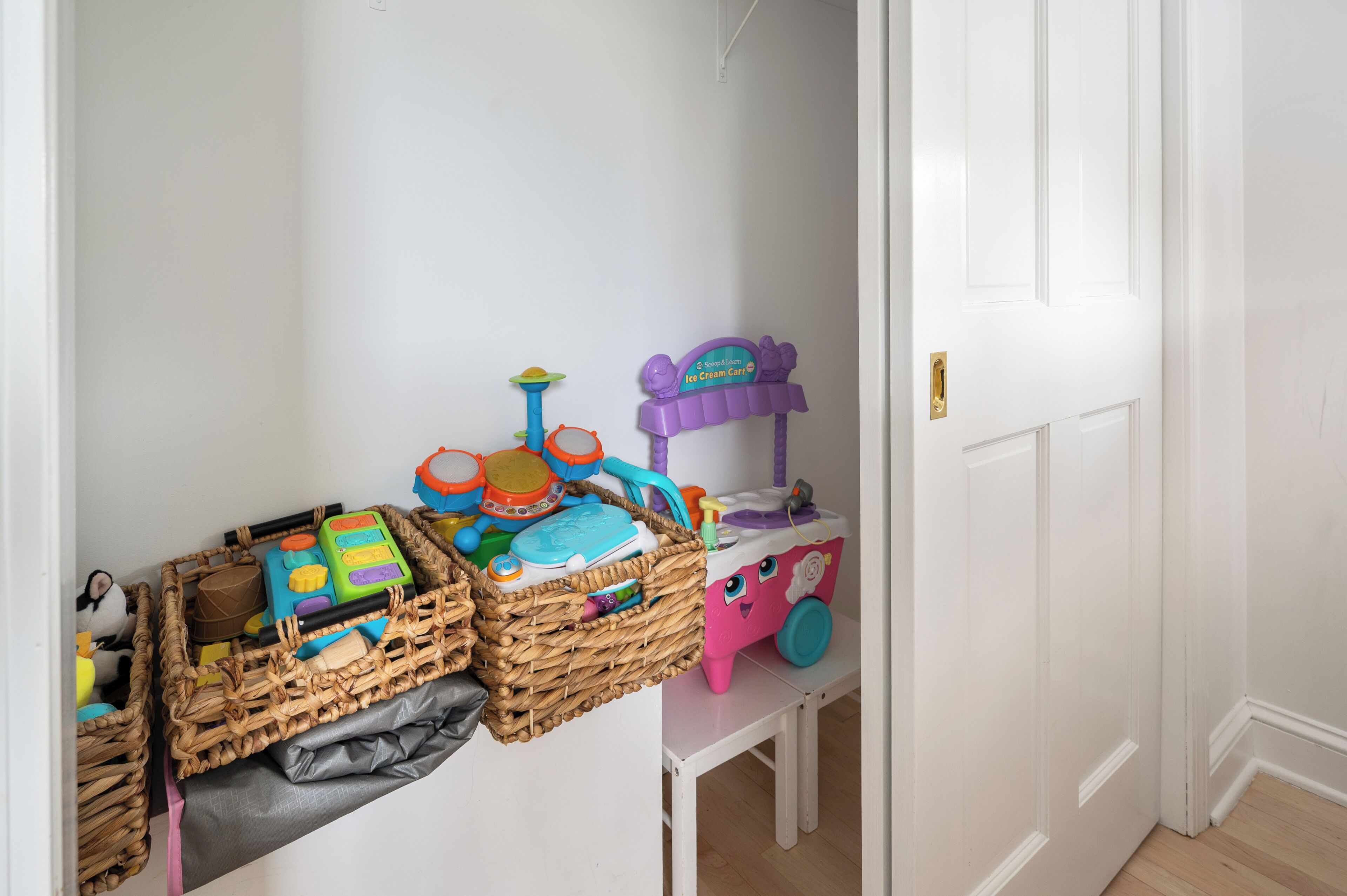 Casa, pátio, vista para o jardim | Lençóis de algodão egípcio, roupa de alta qualidade 