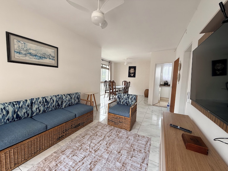 Spacious 3-bedroom Apartment In Guarujá, 100 Meters From Pitangueiras Beach. - Santos