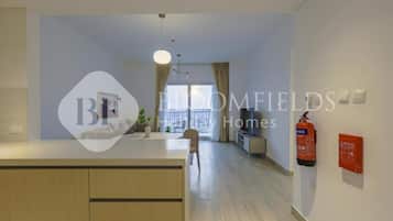 Apartamento, sacada, vista para o parque | Parte interna