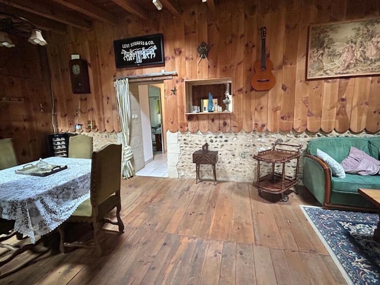 The Saloon - Eugénie-les-Bains