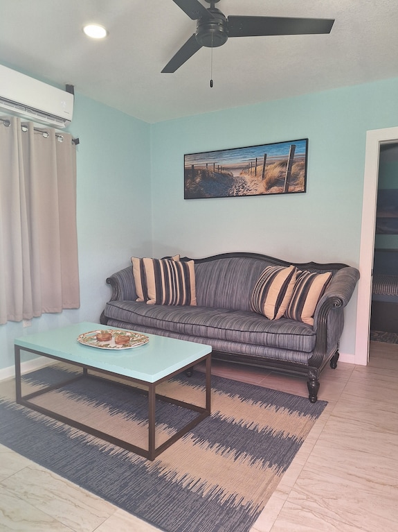 Coral Cottage - Galveston
