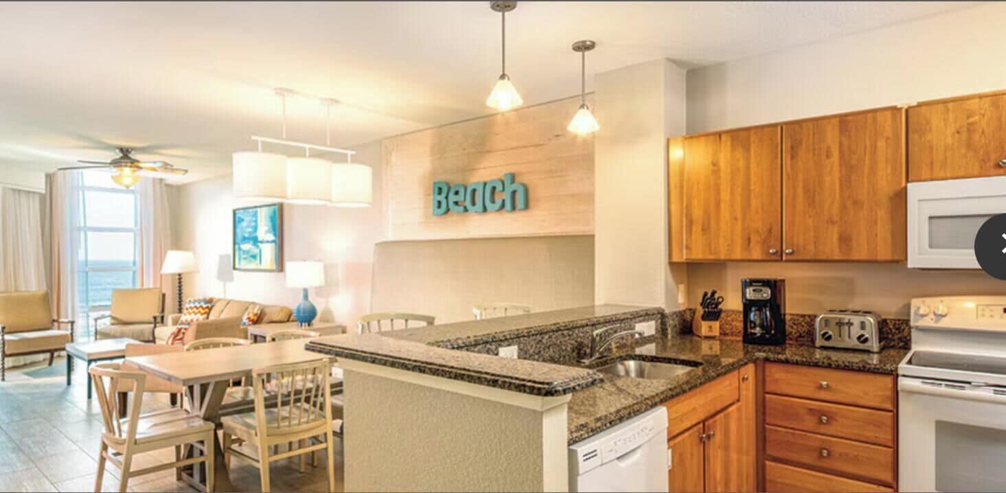 Wyndham 2-br Deluxe Condo. Sleeps 8, June 20-27th.ocean View, Full Kitchen - North Myrtle Beach, SC