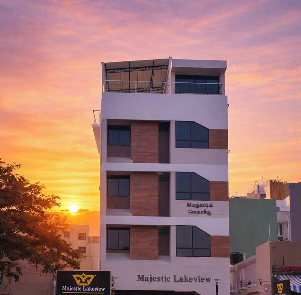 Majestic Lakeview - Madurai