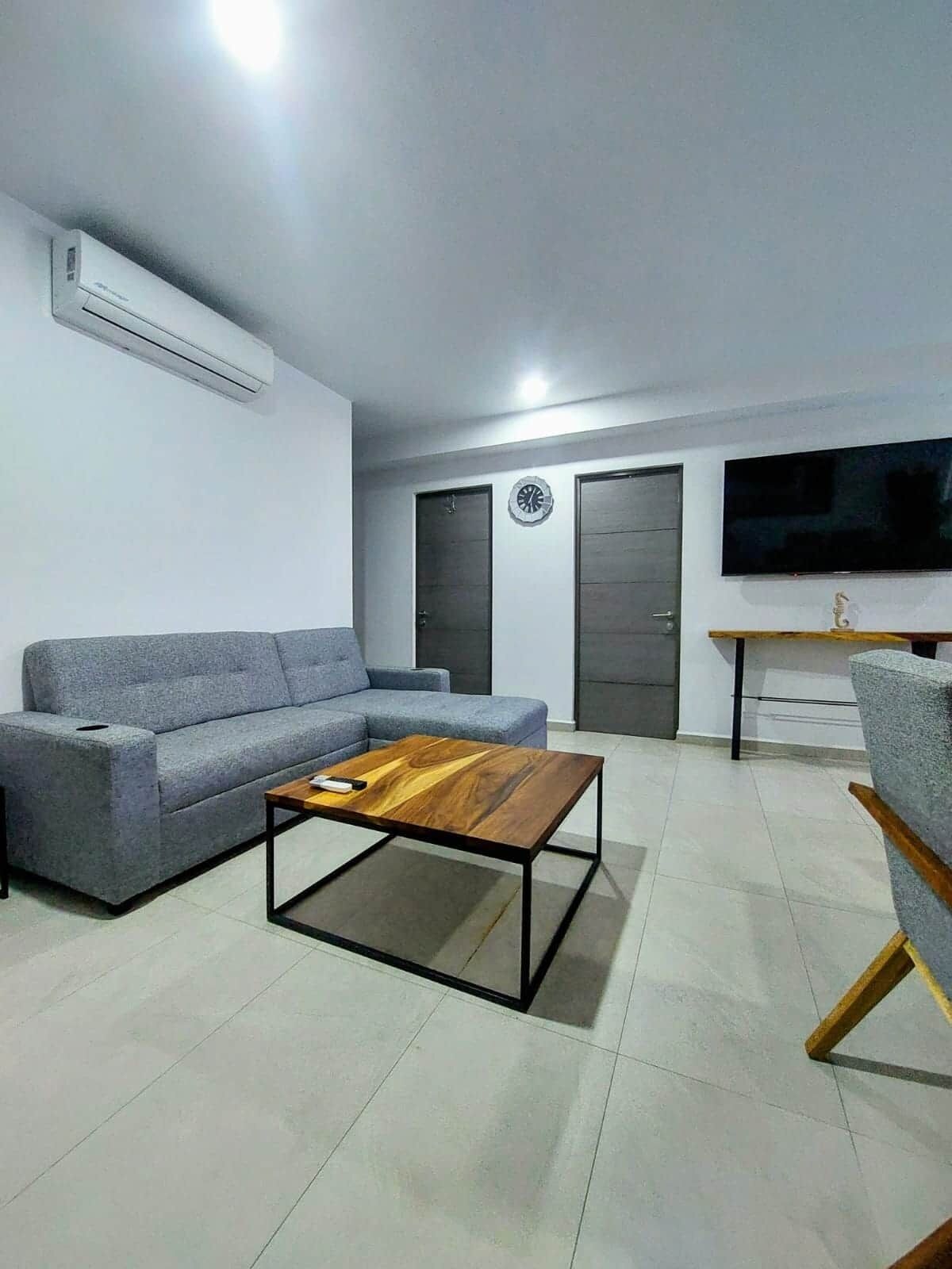 3-bedroom Apartment With Lagoon And Beach Views - マサトラン