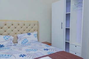 Quarto Comfort | Cofre no quarto, ferro/tábua de engomar, Wi-fi grátis 