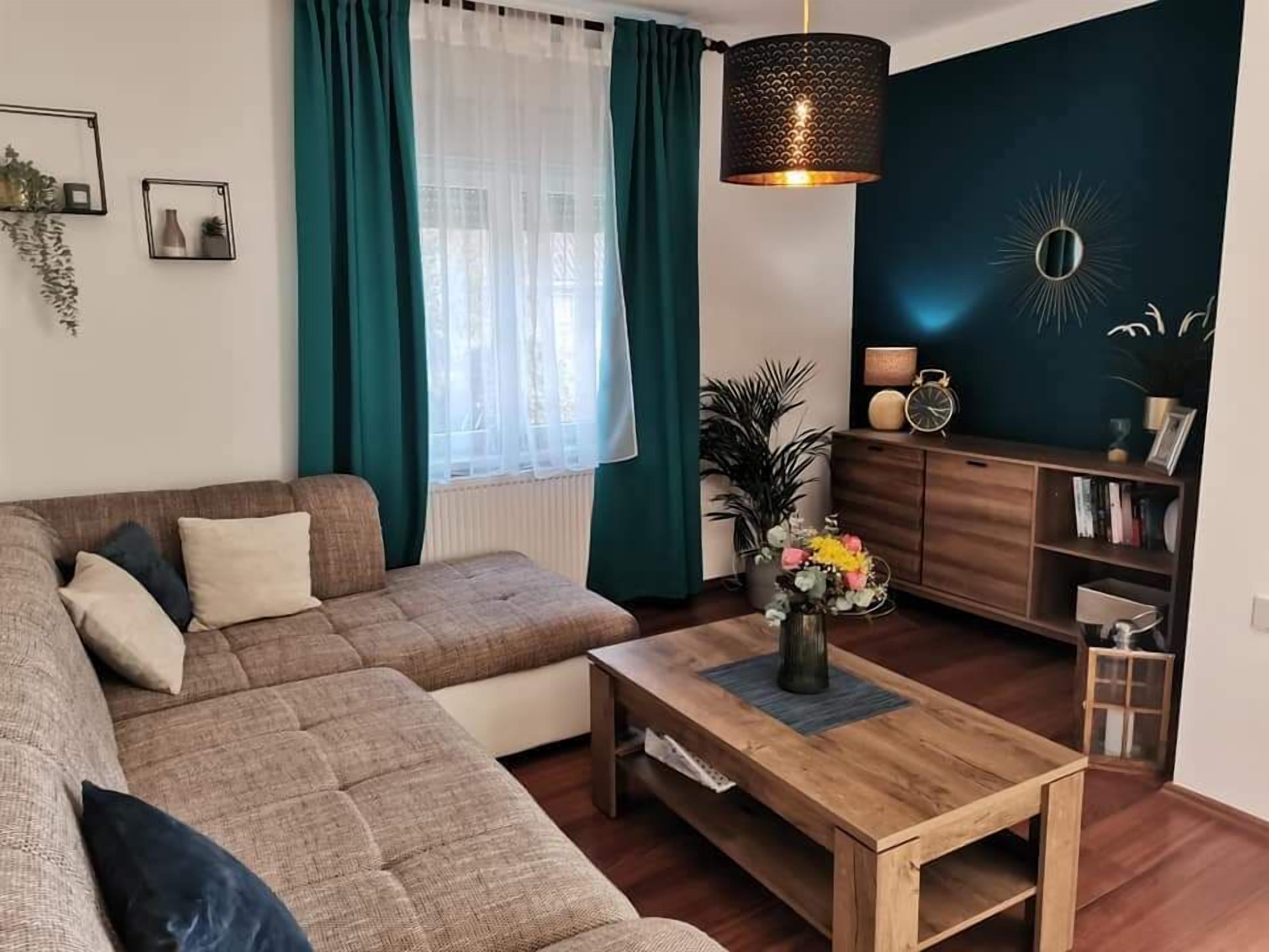 Haus Auf Dem Hügel Mit Jacuzzi, Sauna, Pool, Grill Und Obstgarten - Kutina