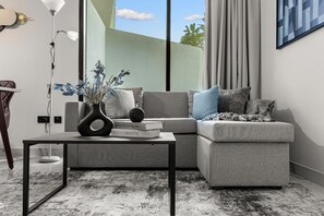 Apartamento, varanda | Sala de estar