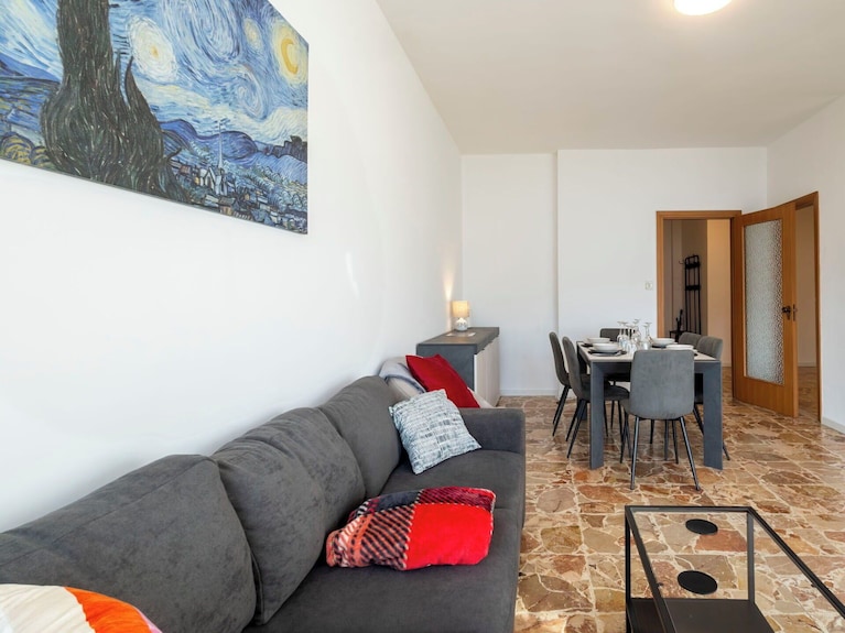 Elegante Appartamento Per 5 Persone Con Wifi, A/c, Tv, Balcone E Animali Ammessi - Lovere