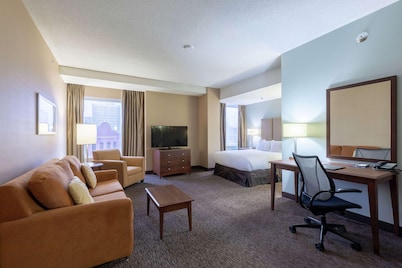 Saint John Harbourfront Hotel