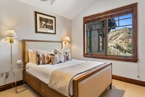 Condo, 1 quarto | 1 quarto, espaço de trabalho para notebook, Wi-Fi de cortesia