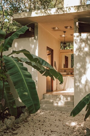 Villa, vários quartos, piscina privativa, vista para o jardim | Terrenos do alojamento