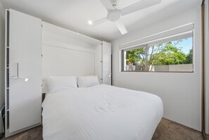 Apartamento | 2 quartos, espaço de trabalho para notebook, roupa de cama