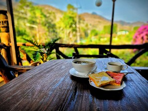 Almoço e jantar