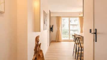 Apartamento, Vista para a cidade | Sala de estar