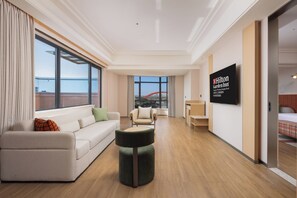 Suíte luxo, 1 cama King, terraço | Terraço/pátio